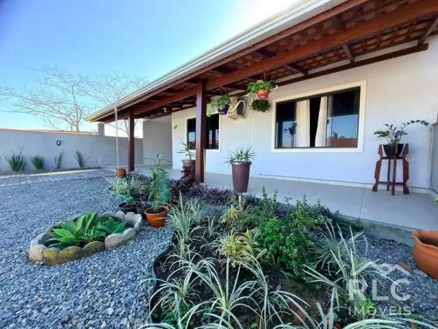 Casa / Sobrado para Venda em Balneário Barra do Sul/SC Costeira 2 Quartos