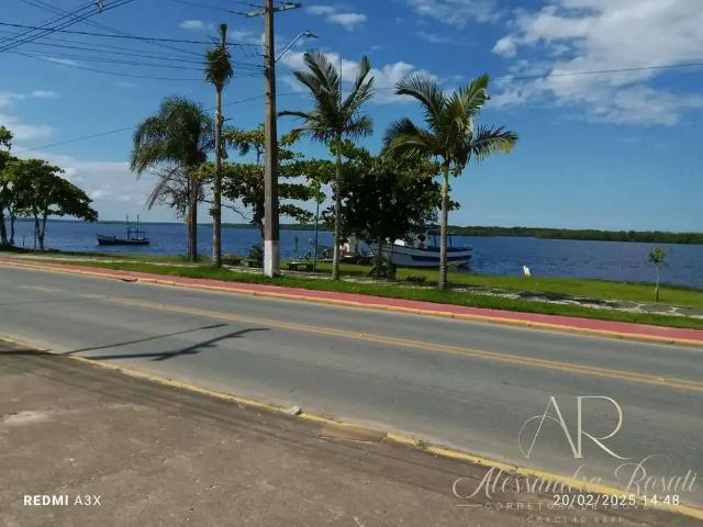 Casa / Sobrado para Venda em Balneário Barra do Sul/SC Costeira 2 Quartos