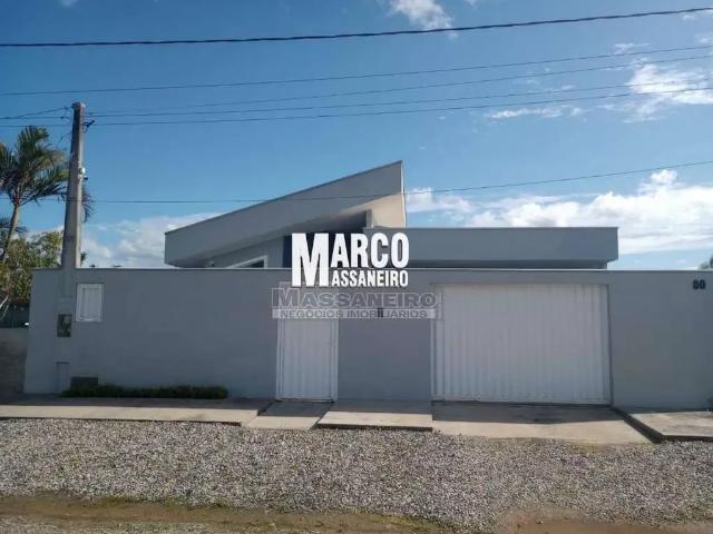 Casa / Sobrado para Venda em Balneário Barra do Sul/SC Costeira 3 Quartos