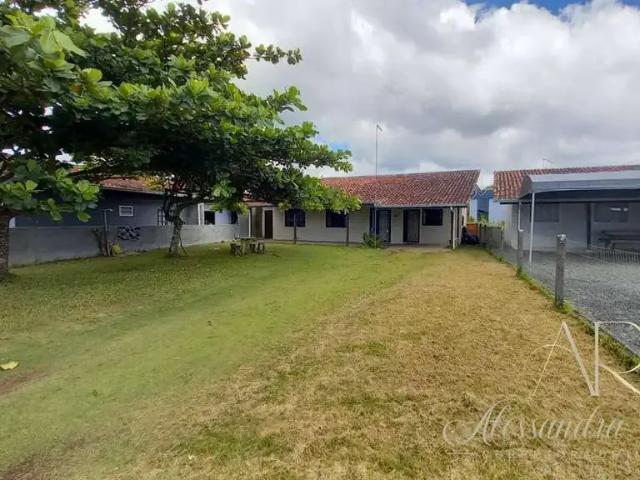 Casa / Sobrado para Venda em Balneário Barra do Sul/SC Costeira