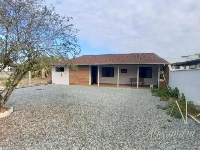 Casa / Sobrado para Venda em Balneário Barra do Sul/SC Costeira