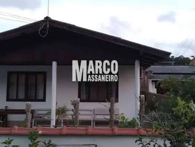 Casa / Sobrado para Venda em Balneário Barra do Sul/SC Costeira 4 Quartos
