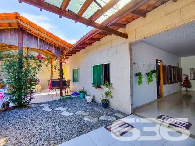 Casa / Sobrado para Venda em Balneário Barra do Sul/SC Costeira 4 Quartos
