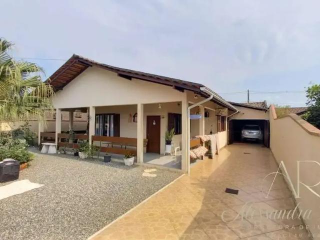Casa / Sobrado para Venda em Balneário Barra do Sul/SC Costeira 4 Quartos
