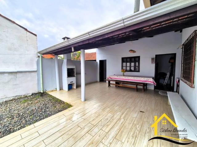Casa / Sobrado para Venda em Balneário Barra do Sul/SC Costeira