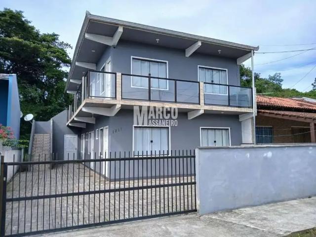 Casa / Sobrado para Venda em Balneário Barra do Sul/SC Costeira 6 Quartos