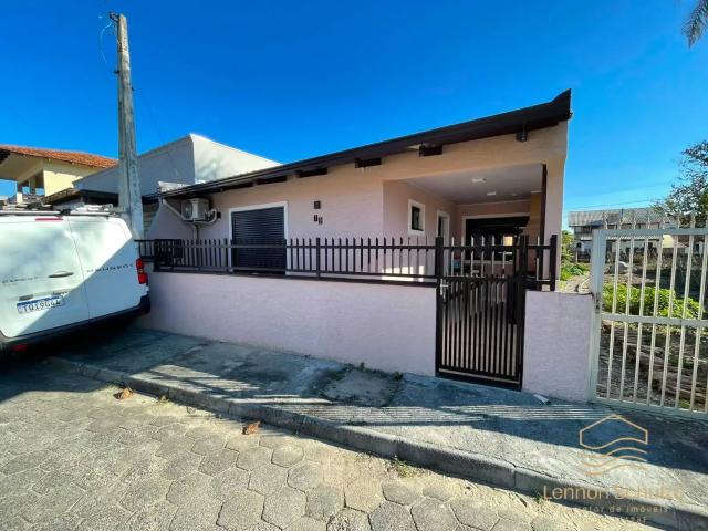 Casa / Sobrado para Venda em Balneário Barra do Sul/SC Centro 2 Quartos