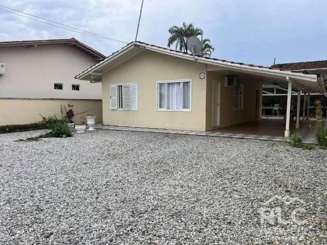 Casa / Sobrado para Venda em Balneário Barra do Sul/SC Centro 2 Quartos