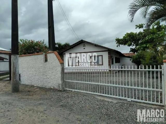 Casa / Sobrado para Venda em Balneário Barra do Sul/SC Centro 2 Quartos