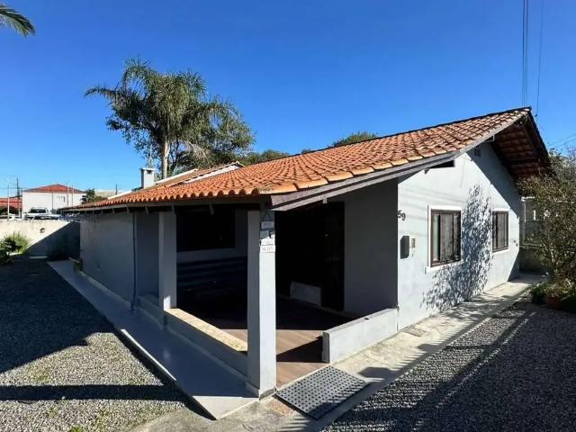 Casa / Sobrado para Venda em Balneário Barra do Sul/SC Centro 2 Quartos