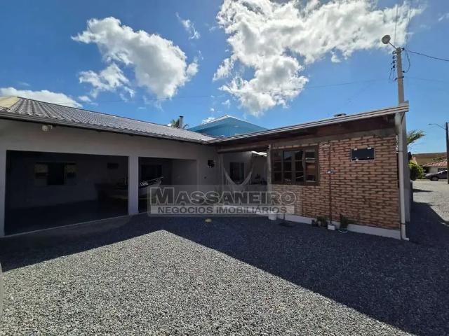 Casa / Sobrado para Venda em Balneário Barra do Sul/SC Centro 2 Quartos