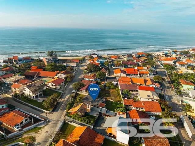 Casa / Sobrado para Venda em Balneário Barra do Sul/SC Centro 2 Quartos