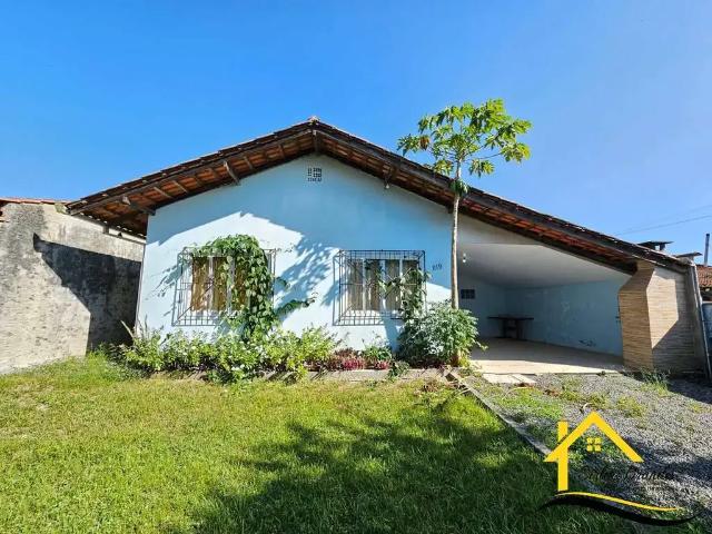 Casa / Sobrado para Venda em Balneário Barra do Sul/SC Centro 3 Quartos