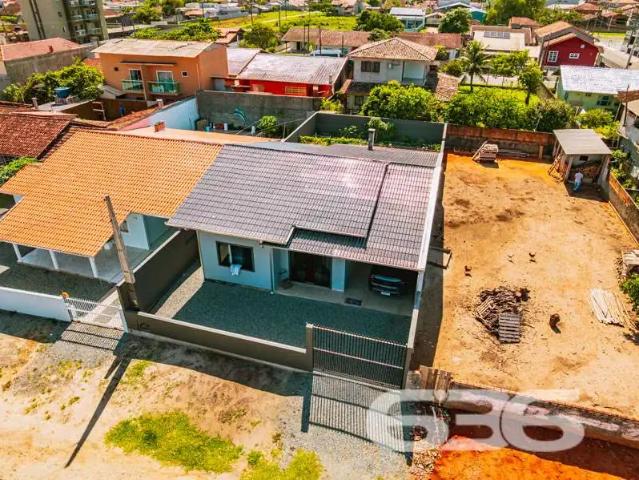 Casa / Sobrado para Venda em Balneário Barra do Sul/SC Centro 3 Quartos