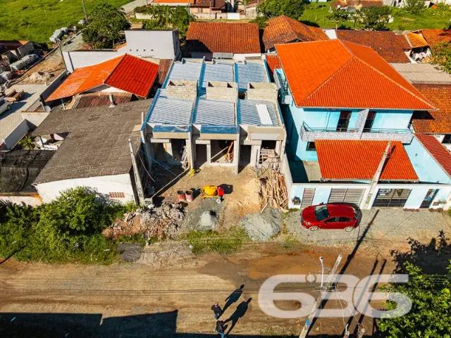 Casa / Sobrado para Venda em Balneário Barra do Sul/SC Centro 3 Quartos