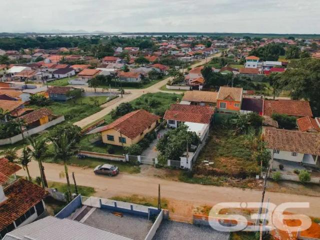 Casa / Sobrado para Venda em Balneário Barra do Sul/SC Centro 3 Quartos