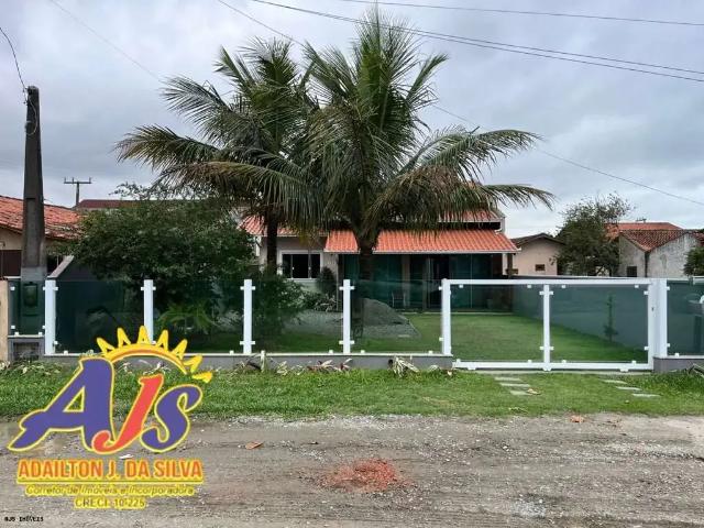Casa / Sobrado para Venda em Balneário Barra do Sul/SC Centro 3 Quartos