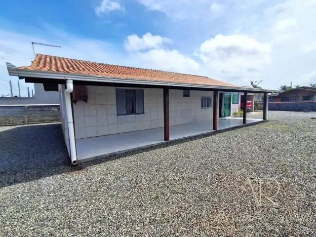 Casa / Sobrado para Venda em Balneário Barra do Sul/SC Centro 3 Quartos