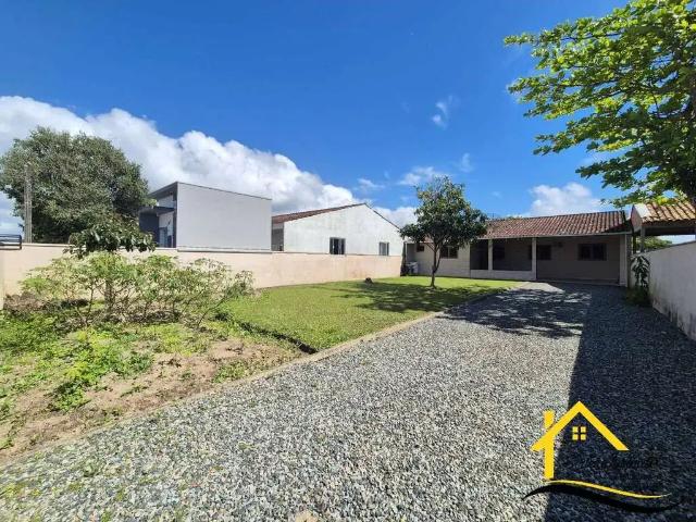 Casa / Sobrado para Venda em Balneário Barra do Sul/SC Centro 3 Quartos