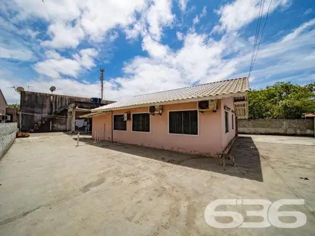Casa / Sobrado para Venda em Balneário Barra do Sul/SC Centro 3 Quartos