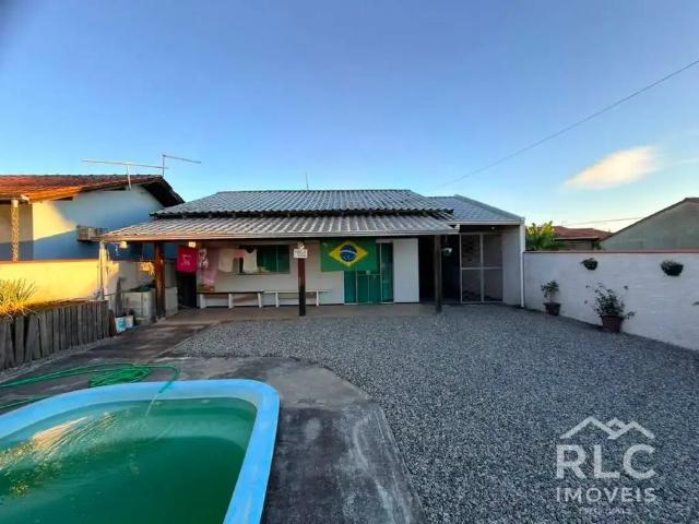 Casa / Sobrado para Venda em Balneário Barra do Sul/SC Centro 3 Quartos