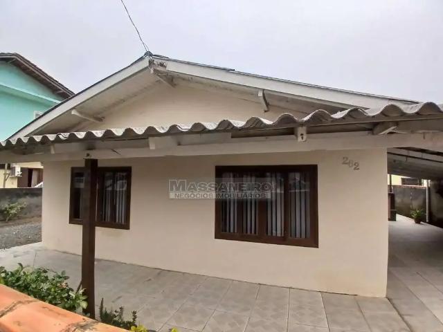 Casa / Sobrado para Venda em Balneário Barra do Sul/SC Centro 3 Quartos