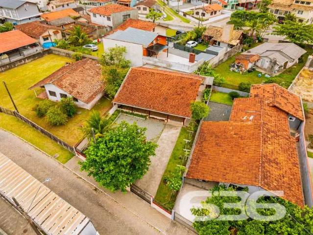 Casa / Sobrado para Venda em Balneário Barra do Sul/SC Centro 3 Quartos