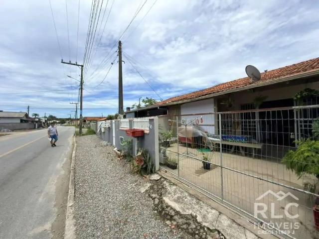 Casa / Sobrado para Venda em Balneário Barra do Sul/SC Centro