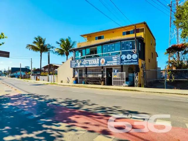 Casa / Sobrado para Venda em Balneário Barra do Sul/SC Centro 4 Quartos