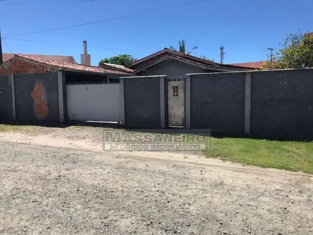 Casa / Sobrado para Venda em Balneário Barra do Sul/SC Centro 4 Quartos