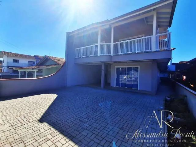 Casa / Sobrado para Venda em Balneário Barra do Sul/SC Centro 4 Quartos