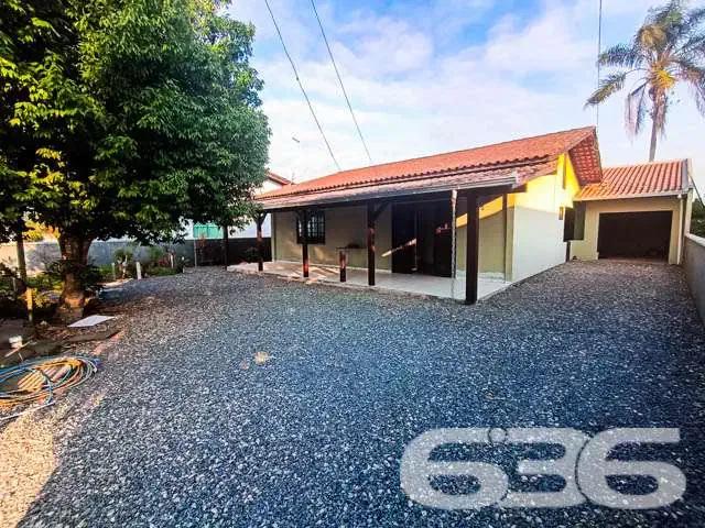Casa / Sobrado para Venda em Balneário Barra do Sul/SC Centro 4 Quartos