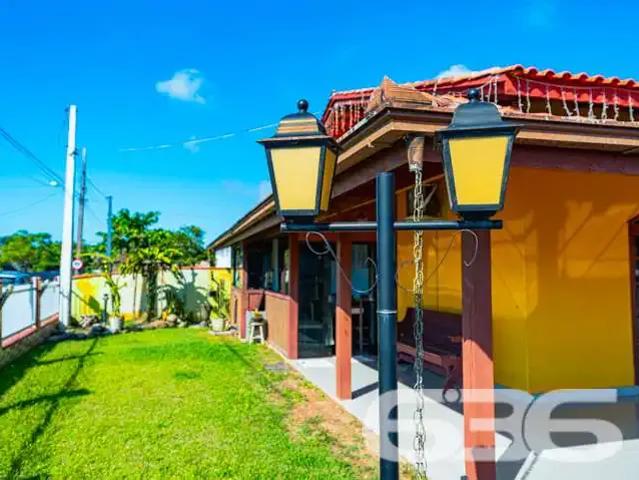 Casa / Sobrado para Venda em Balneário Barra do Sul/SC Centro 4 Quartos