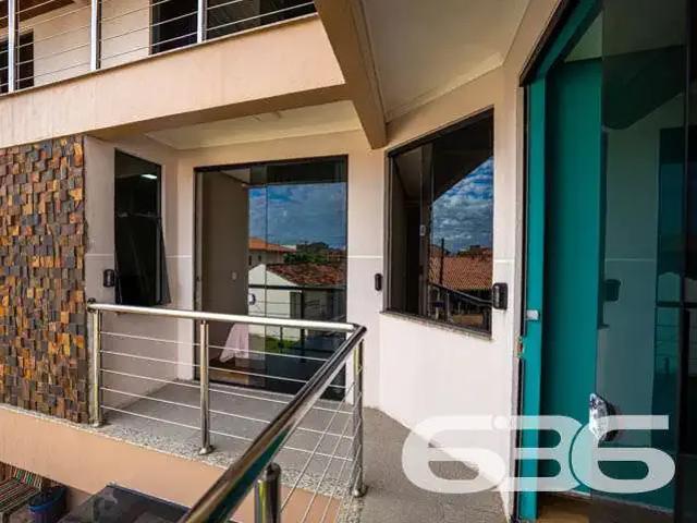 Casa / Sobrado para Venda em Balneário Barra do Sul/SC Centro 4 Quartos