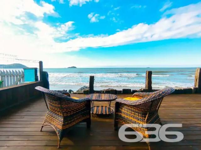 Casa / Sobrado para Venda em Balneário Barra do Sul/SC Centro 5 Quartos
