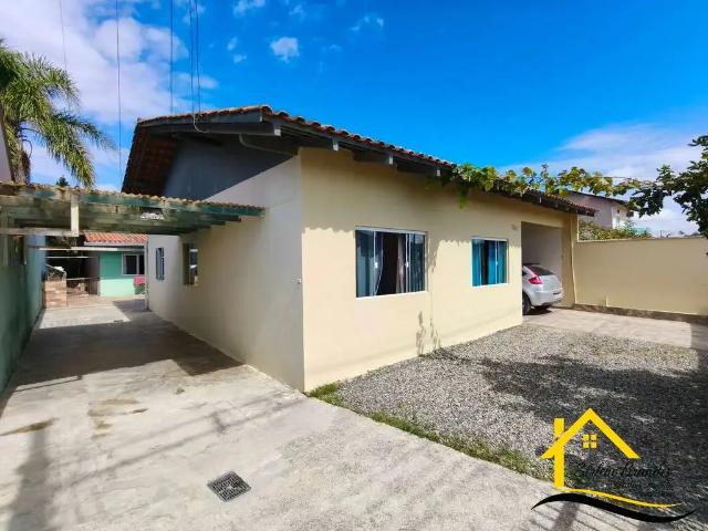 Casa / Sobrado para Venda em Balneário Barra do Sul/SC Centro 5 Quartos