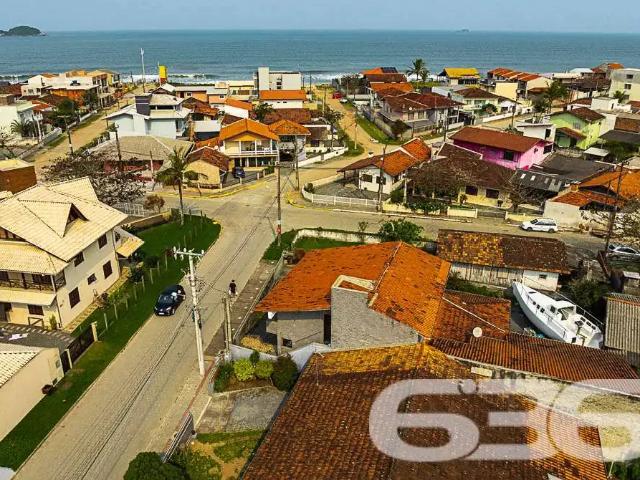 Casa / Sobrado para Venda em Balneário Barra do Sul/SC Centro 7 Quartos