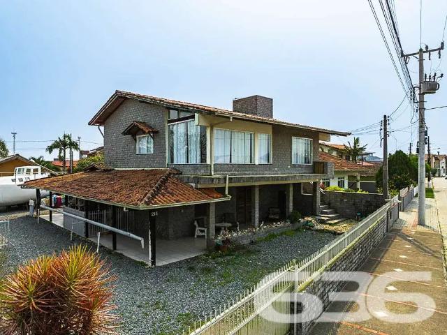 Casa / Sobrado para Venda em Balneário Barra do Sul/SC Centro 7 Quartos