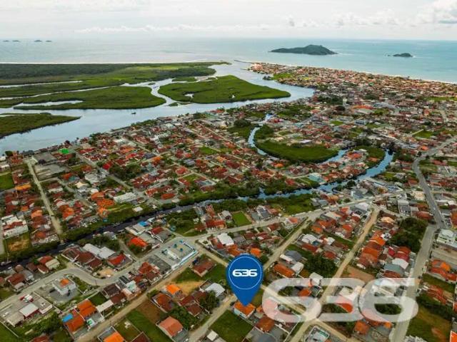 Casa / Sobrado para Venda em Balneário Barra do Sul/SC Centro 7 Quartos
