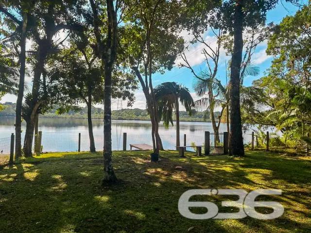 Casa / Sobrado para Venda em Balneário Barra do Sul/SC Linguado 5 Quartos