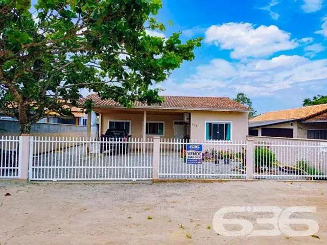 Casa / Sobrado para Venda em Balneário Barra do Sul/SC Salinas 4 Quartos