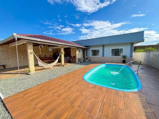 Casa / Sobrado para Venda em Balneário Barra do Sul/SC Salinas 4 Quartos
