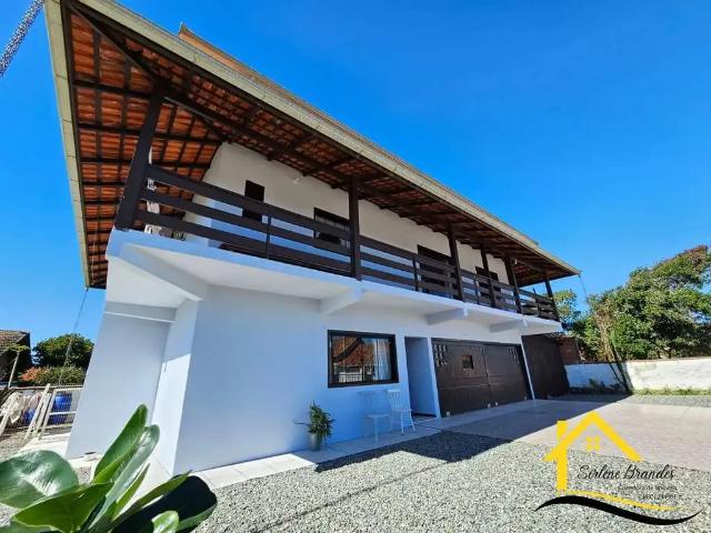 Casa / Sobrado para Venda em Balneário Barra do Sul/SC Salinas 4 Quartos