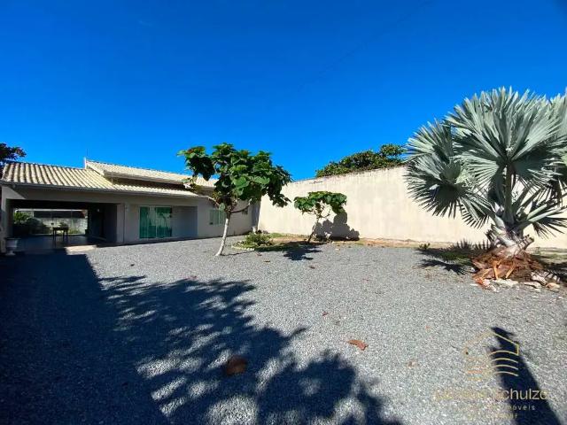 Casa / Sobrado para Venda em Balneário Barra do Sul/SC Salinas 4 Quartos