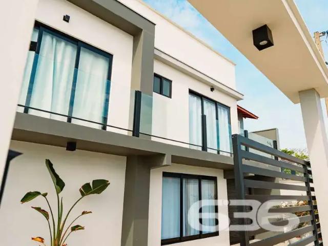 Casa / Sobrado para Venda em Balneário Barra do Sul/SC Salinas 5 Quartos