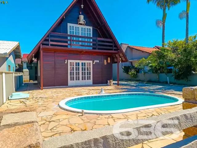 Casa / Sobrado para Venda em Balneário Barra do Sul/SC Salinas 2 Quartos