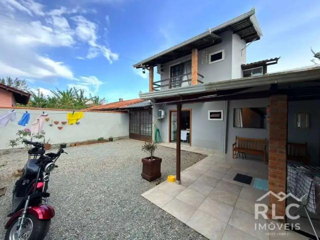 Casa / Sobrado para Venda em Balneário Barra do Sul/SC Salinas 2 Quartos