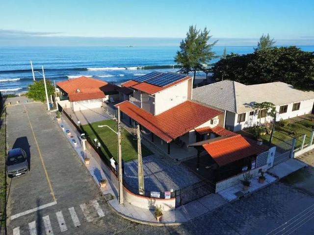 Casa / Sobrado para Venda em Balneário Barra do Sul/SC Salinas 2 Quartos