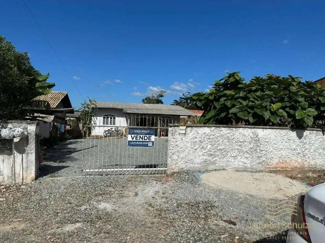 Casa / Sobrado para Venda em Balneário Barra do Sul/SC Salinas 2 Quartos