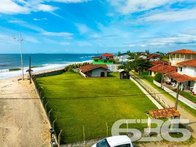 Casa / Sobrado para Venda em Balneário Barra do Sul/SC Salinas 2 Quartos